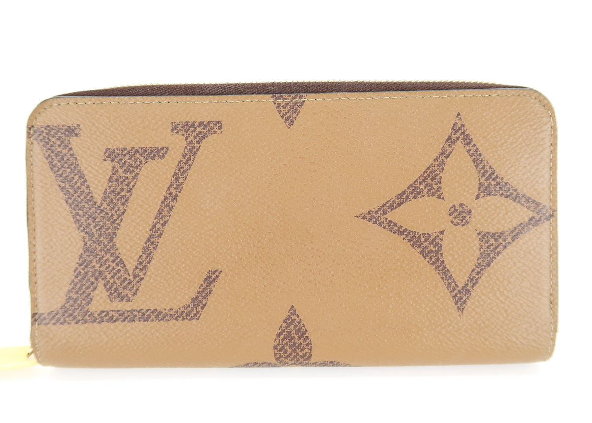 Louis Vuitton Reverse Monogram Zippy Wallet – DAC
